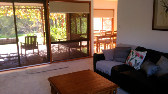 Maude Hotel and Caravan Park | Visit Hay