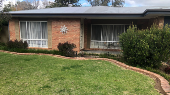 Maude Hotel and Caravan Park | Visit Hay